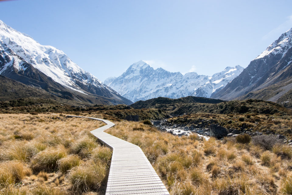 In zwei Anläufen zum Mount Cook | The Honeymoon Adventure